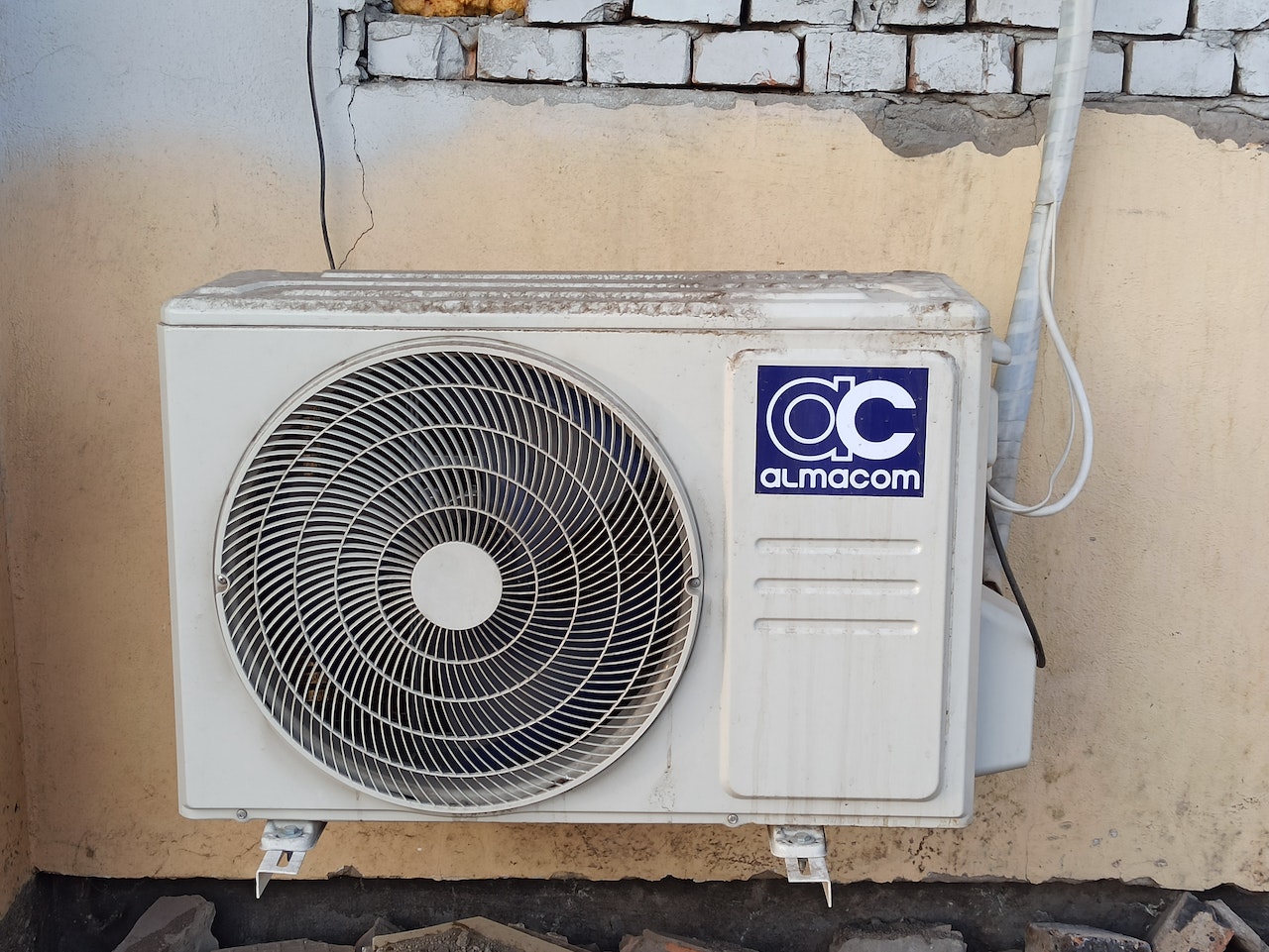 Causes of Compressor Short to Ground: Easy 411 Guide Causes of Compressor Short to Ground: Easy 411 Guide